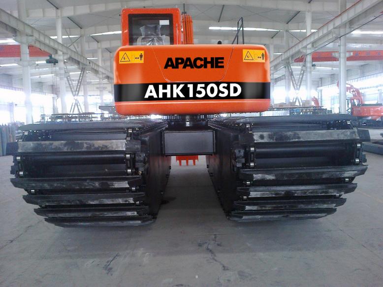 Amphibious Long Arm Mechanical Excavator with Retractable and Expandable Pontoon | APACHE ...
